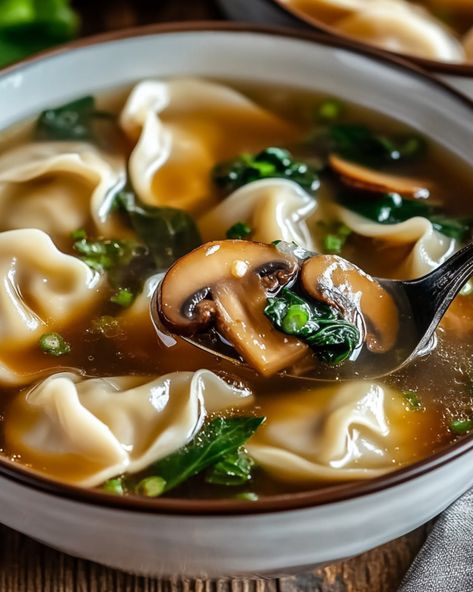 Potsticker-Suppe mit Pilzen und Pak Choy - Omas Tipps Rezepte
